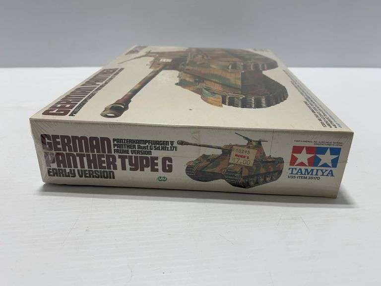 Tamiya no. 35170 German Panther tank model kit, 1/35 scale, 15"W, mint ...