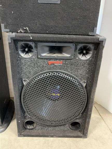 (2) Gemini model GSA-1520 300W/8 ohm, sound reinforcement P.A. speakers ...
