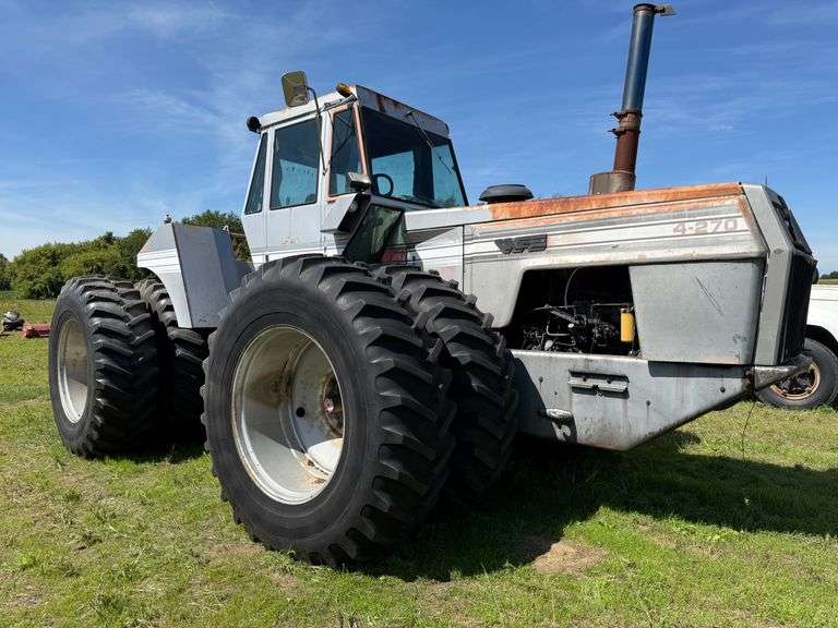 *1983 White 4-270 4wd Tractor with Duals, Ser. No. 302322-432, 3-pt ...