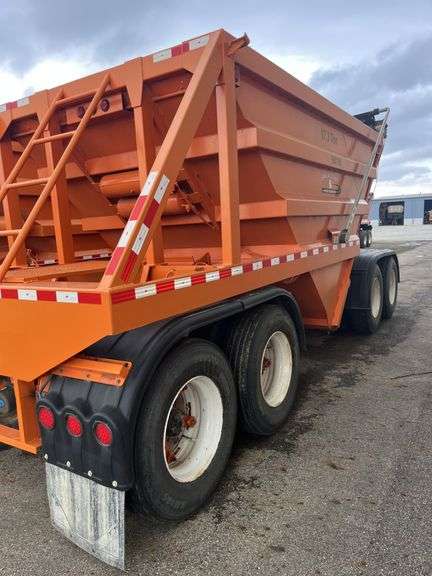 1993 4-Axle V-Bottom Dump Trailer, Good Working Order, Repainted in May ...