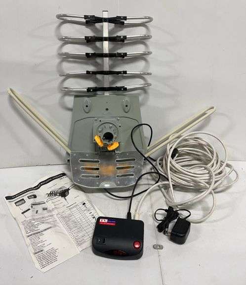 Remote control rotating antenna for outdoors or attic, new, only hooked ...