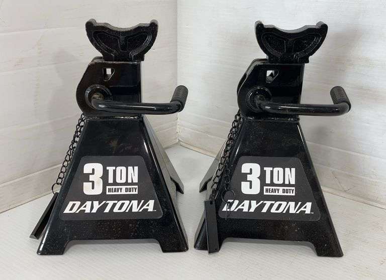 (2) Daytona 3-ton jack stands, like new - Albrecht Auction Service