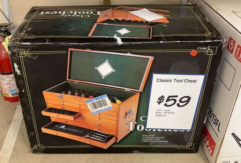 "Classic" tool chest, box- 27"W x 14"D x 20"H, NIB - Albrecht Auction ...