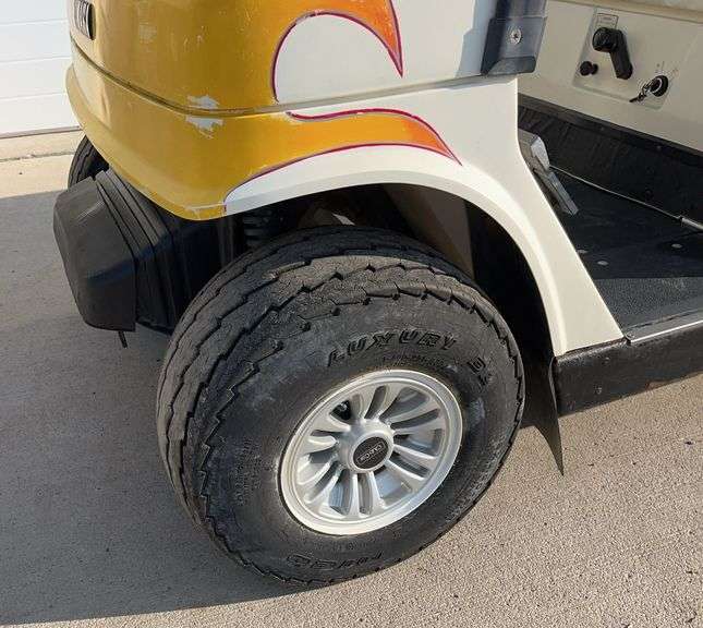 Yamaha G2 golf cart, 4-stroke gas engine, runs and operates well, needs ...