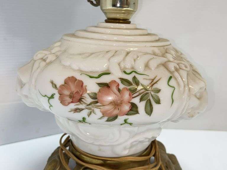 Older 3-way milk glass parlor table lamp, 8"W x 18"H, works, great ...