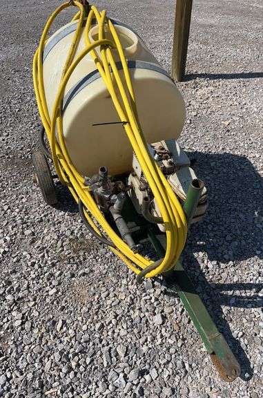 Tow behind garden sprayer with Briggs & Stratton engine, starts first ...