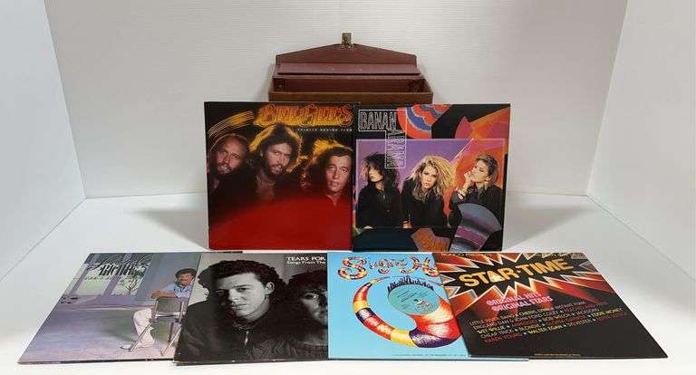 (16) 1980s Vinyl LPs in 1970s era vinyl case, includes: Bee Gees ...