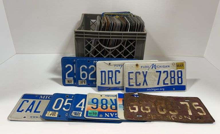 Approx. (60) License plates from the 1960s and up, have wear - Albrecht ...