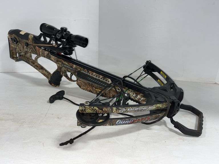 Barnett Crossbow with Cross scope, hand crank or rope pull, quiver, (3 ...