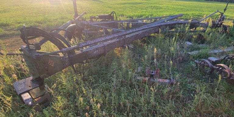This item Selling ABSOLUTE! ~~~ John Deere On-Land 6-16" Bottom Plow ...