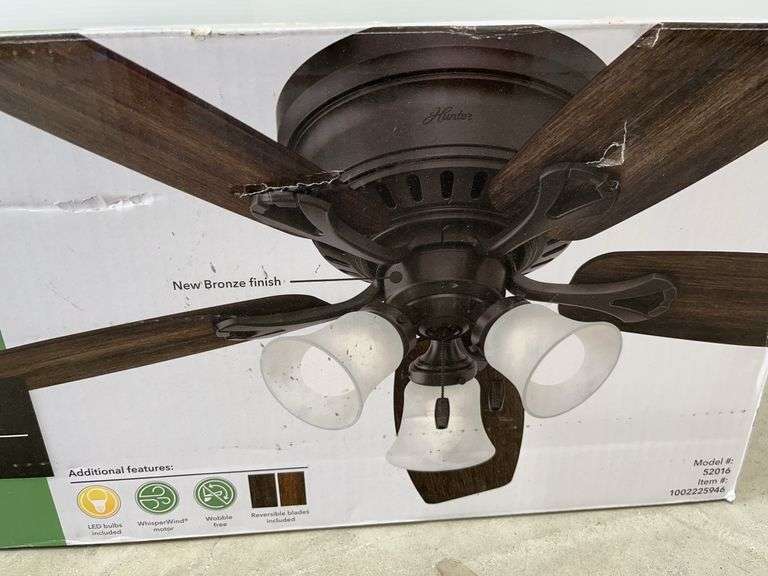 Hunter 52" oakhurst ceiling fan with LED light kit, low profile fan ...