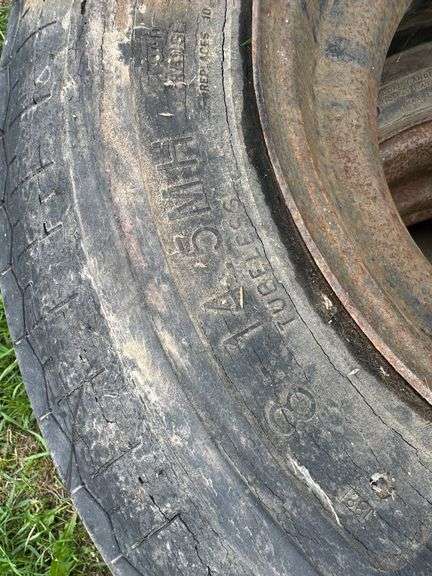 (3)-8-14.5 Mobile Home Rims and Tires - Albrecht Auction Service