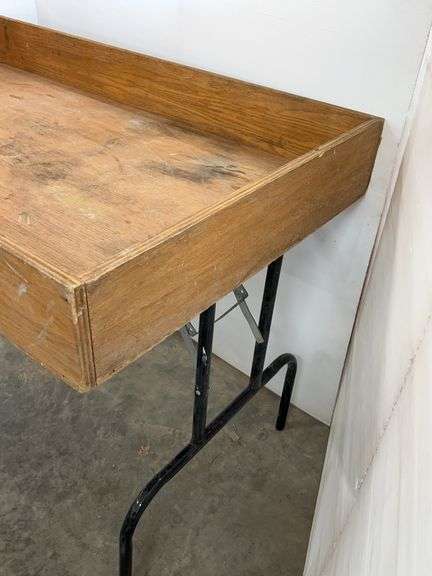Collapsible table, overall- 50"W x 29"D x 41"H, used for cold food ...