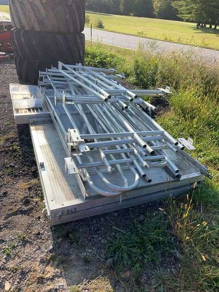 Rampit aluminum large handicap ramp, only used for a few months, like ...