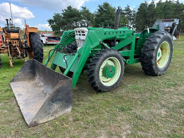 1972 Oliver 1365 Dsl. 4wd Tractor with 1610 Loader, Ser. No. 706482, 7 ...
