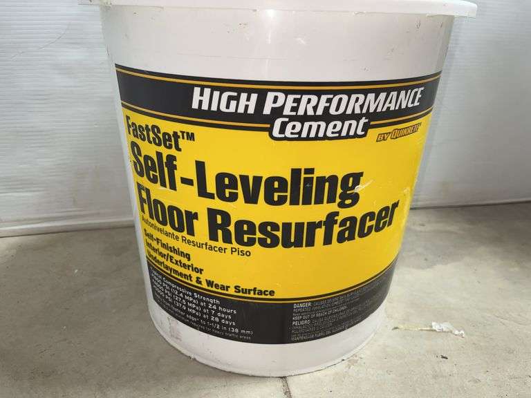 Bucket high performance cement fast set self-leveling floor resurface ...