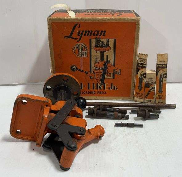 Lyman Tru-Line Jr. Reloading Press; The Lyman Gunsight Corp., box- 8 3/ ...