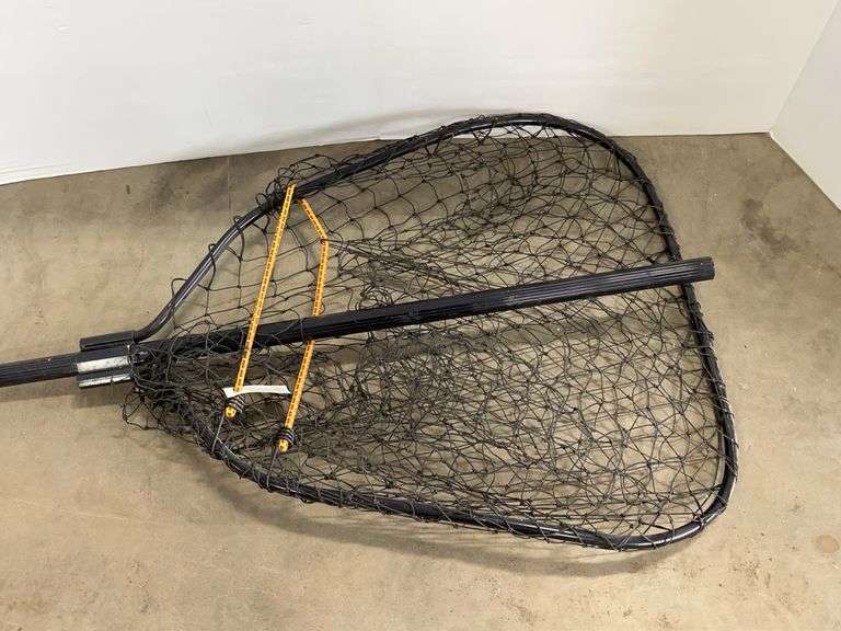 Large fishing net, 25"W - Albrecht Auction Service