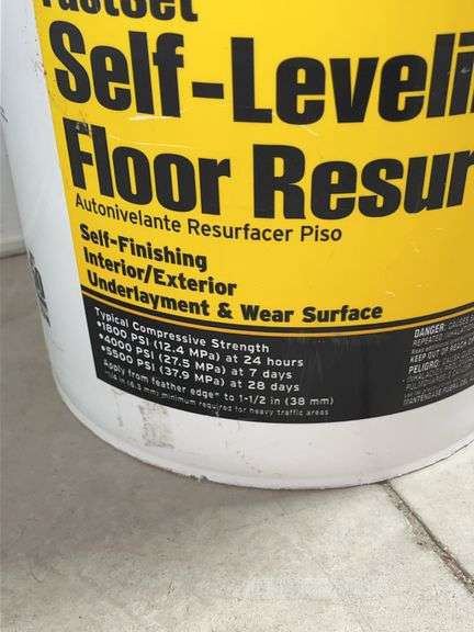 Bucket high performance cement fast set self-leveling floor resurface ...