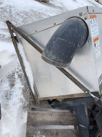 Fast Vac powered bagger off a Ferris mower, 34" x 28", all hardware ...