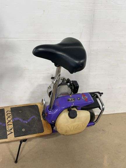 Viza Motors Venom gas powered scooter, 33", Mitsubishi engine, runs ...