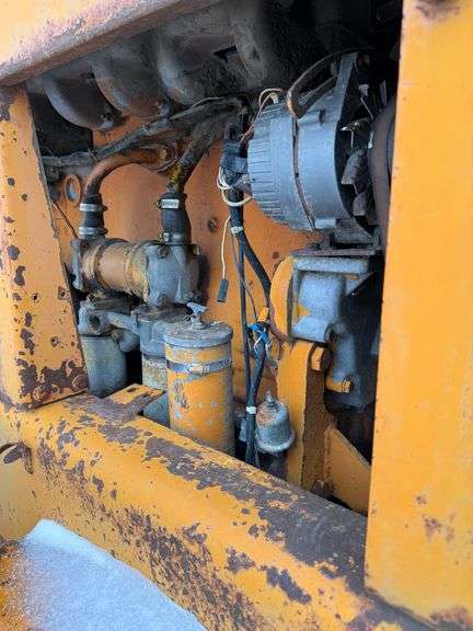 Case W20 Payloader, Runs and Operates, Alternator and Brakes Do Not ...