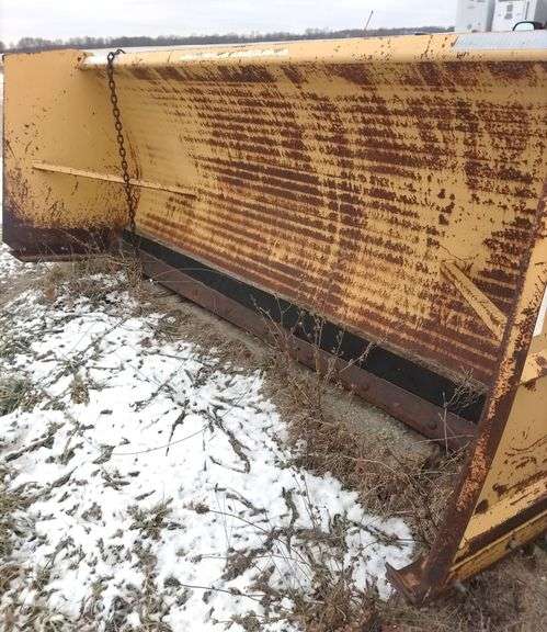 This item Selling ABSOLUTE! ~~~ 10' Snow Box - Albrecht Auction Service