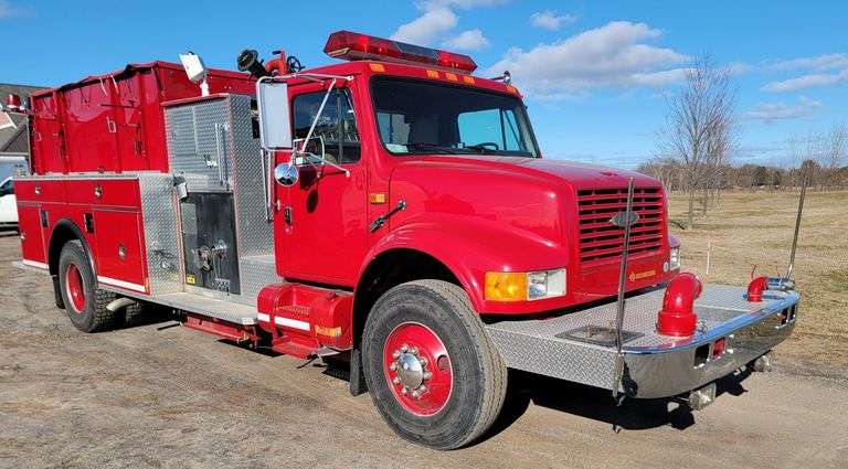 1993 Pierce Fire Truck with a 4900 International Chassis, (31,642 Miles ...