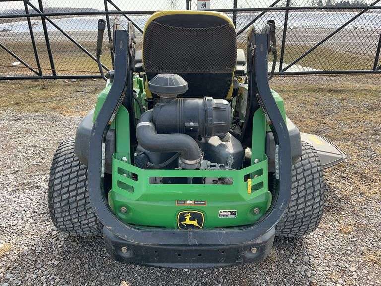 John Deere Z850A zero turn lawn mower, 72" deck, unknown, as is ...