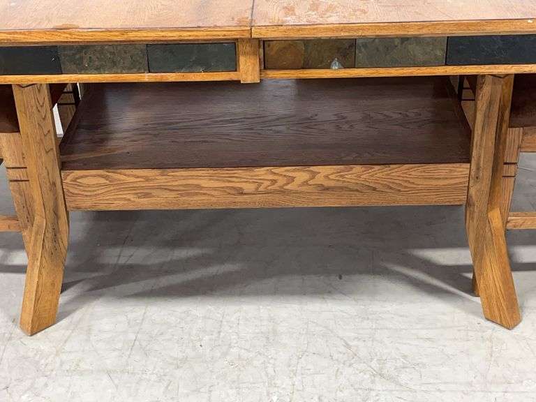 Oak kitchen table, expands and comes with expanding leaves and (6 ...