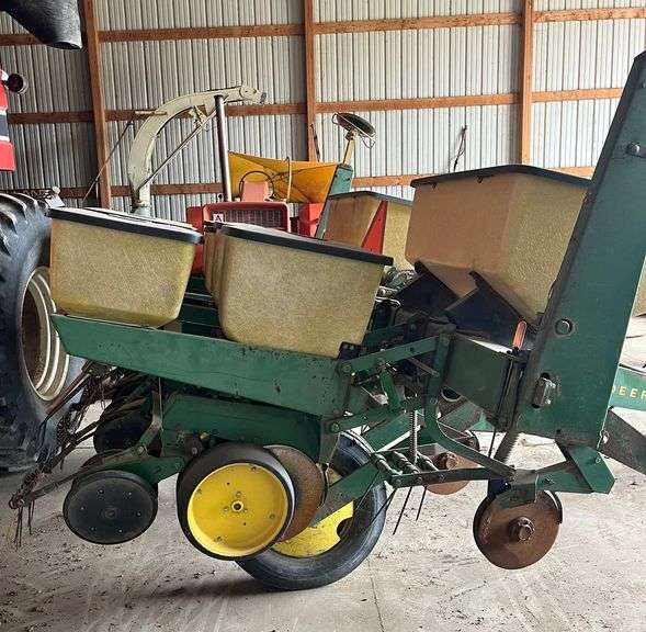 This item Selling ABSOLUTE! ~~~ John Deere 7000 4-Row Finger Planter ...
