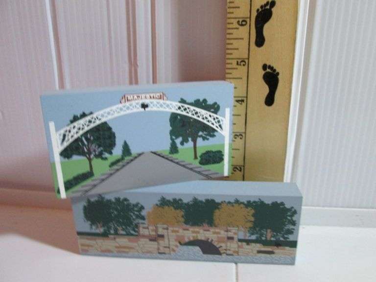 Cats Meow Majestic Arch & Yoctangee Bridge - Auction Ohio