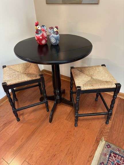 Round bar height table with rattan stools - Auction Ohio