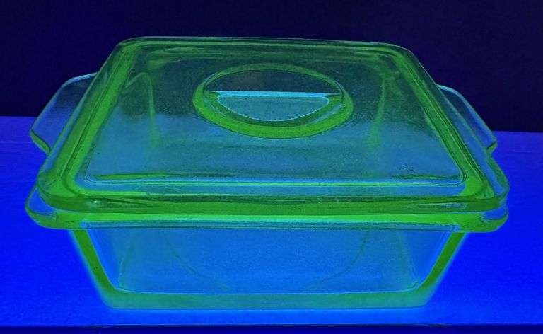 Hazel Atlas Uranium Green Depression Refrigerator Dish - Auction Ohio