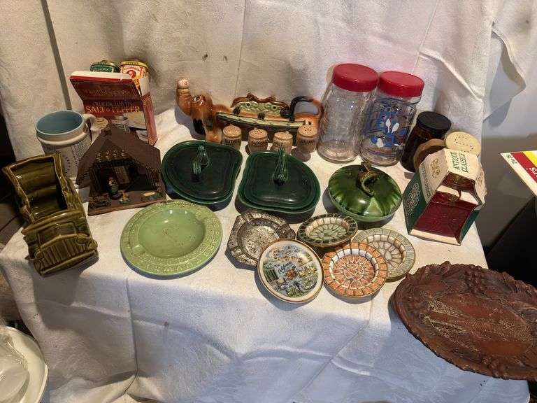 Miscellaneous Collectibles Lot - Auction Ohio