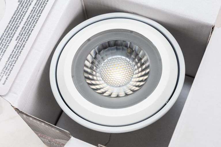 Halco ProLED 90 Watt Replacement Dimmable Flood- Set of 7 - Auction Ohio