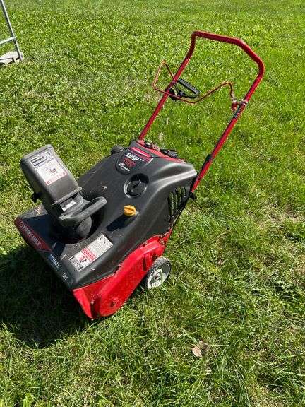 Troy Built Snow Blower - Auction Ohio