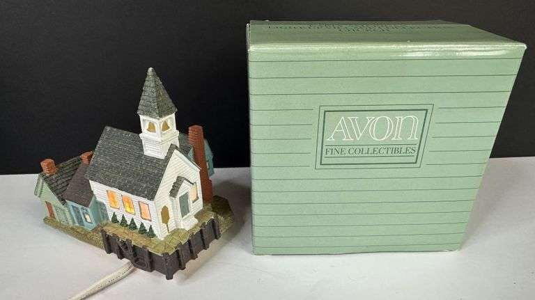 Avon Early American Light Up Village Collection Church - Auction Ohio
