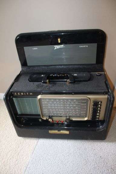 Zenith Multi-Band Radio - Auction Ohio