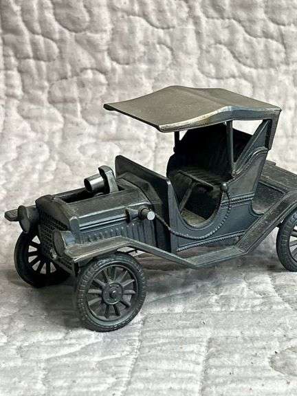 Vintage Model "T" Ford Table Cigarette Lighter - Auction Ohio