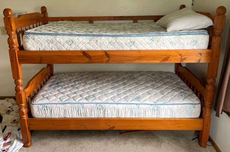Wooden Twin Bunk Beds - Auction Ohio