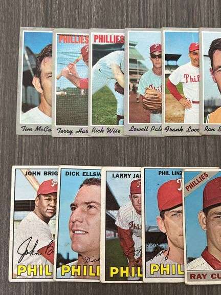 Assorted Vintage Philadelphia Phillies Baseball Cards - Auction Ohio