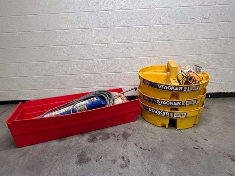 Tool Bucket Stackers, Screws, etc. - Auction Ohio