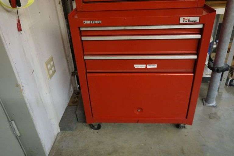Rolling Craftsman Industrial Tool Box - Auction Ohio