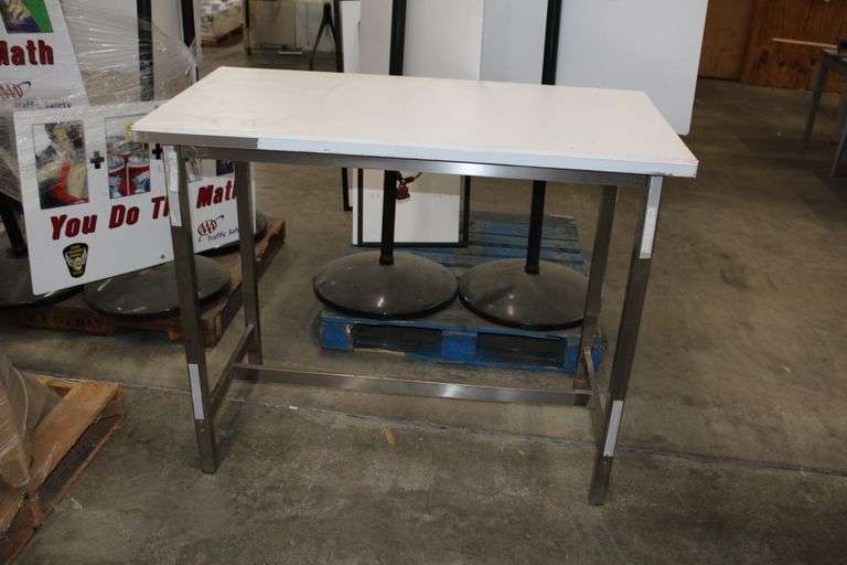 Workbench/Table - Auction Ohio