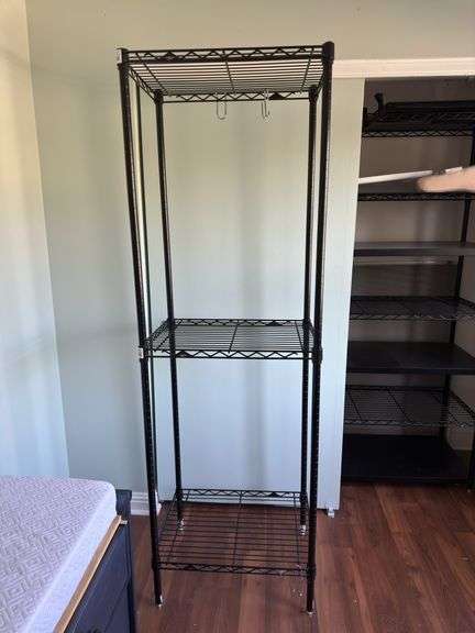 Black metal wire rack - Auction Ohio