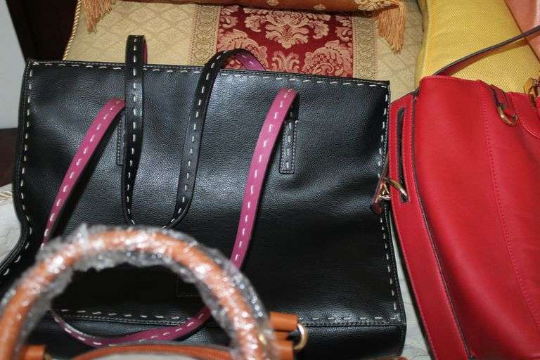 Purse Collection - Auction Ohio