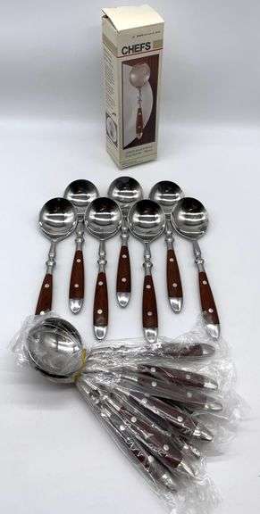 Chefs Bistro Woodgrain Brown Spoons - Auction Ohio