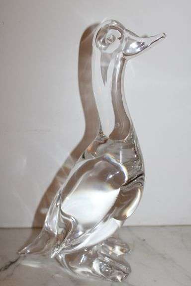 Art Glass Goose Figure - Auction Ohio