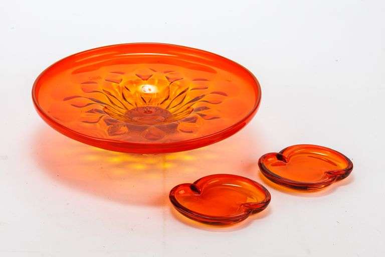 Vintage Persimmon Orange Glass- Viking - Auction Ohio